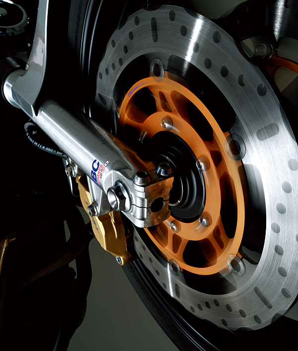 EBC：モトエッジ / 『輸入車・外車の中古車・バイク情報なら「カーセンサーエッジnet」